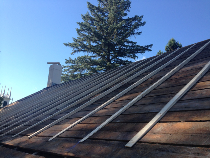Roofing Material: A Weighty Decision! | A Blog about Old Barns ~ from ...